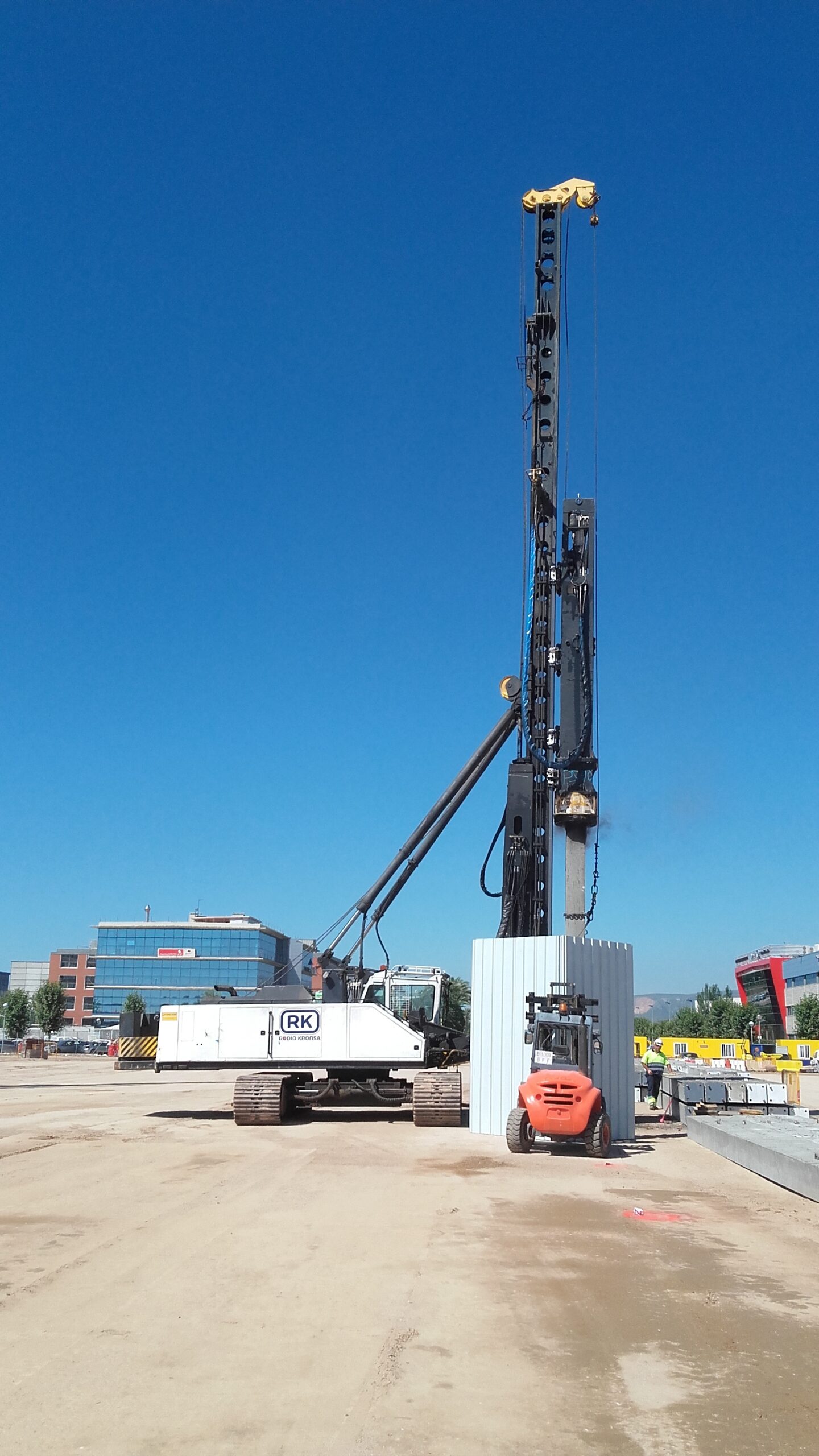 Diseños de cimentaciones profundas. HINCA DE PILOTES – AMJ14 INGENIERIA